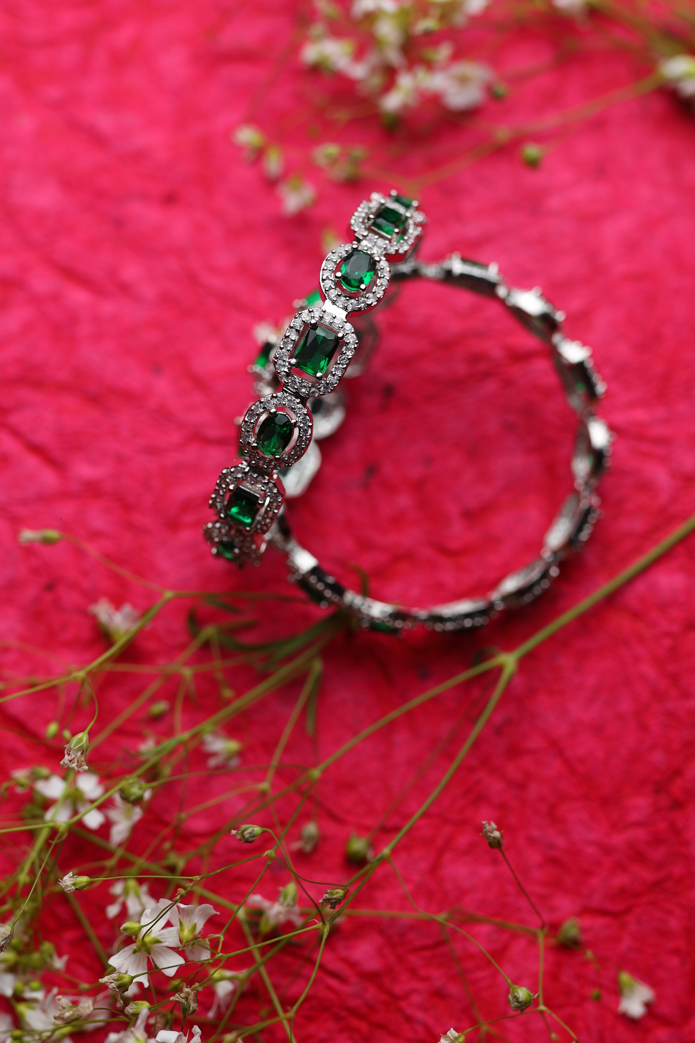 Tisha Green Bangles – Ishil