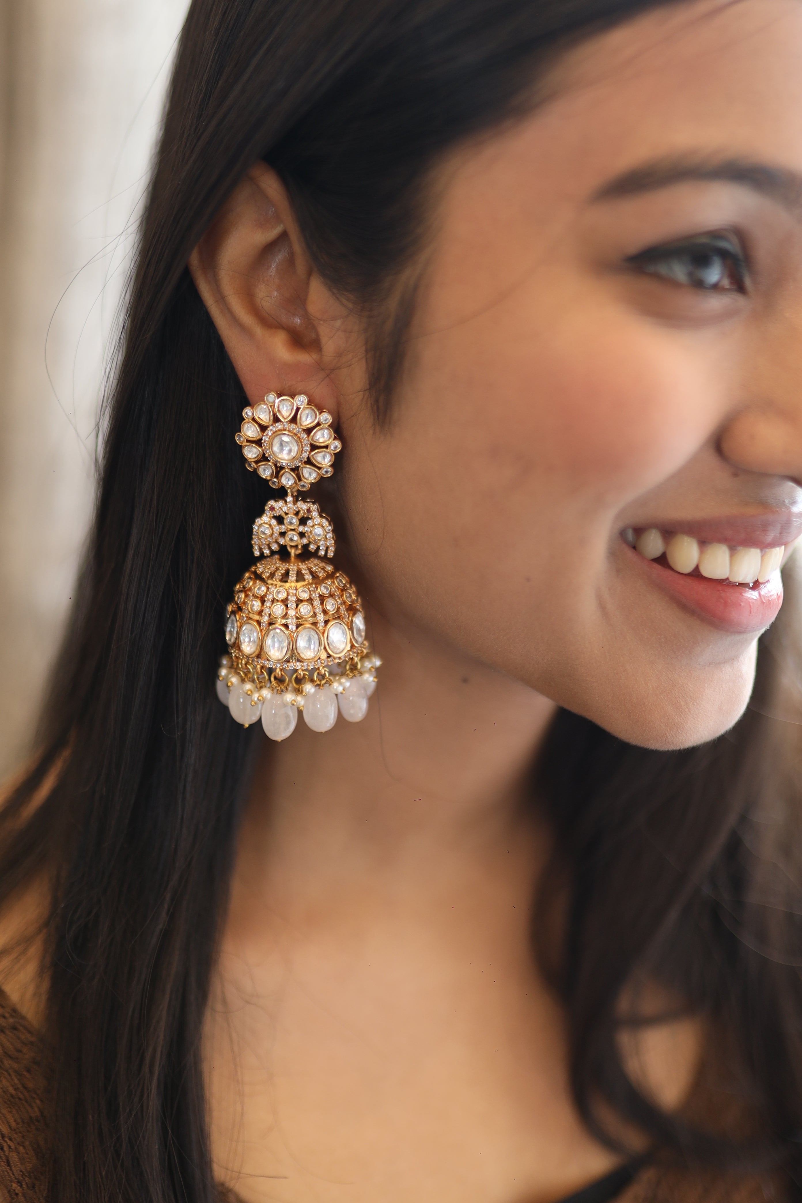 Roohani Jhumka - White – Ishil