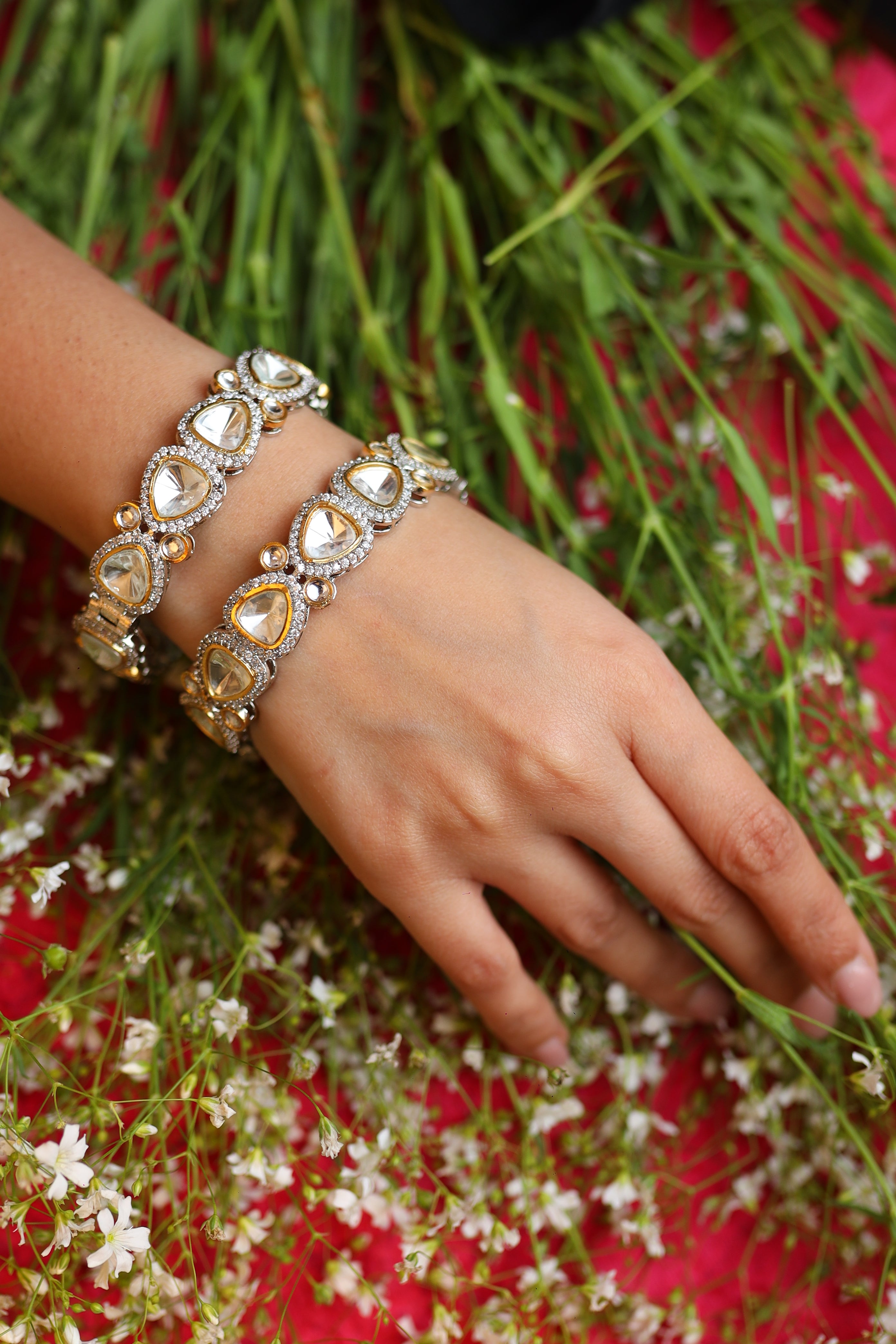 Noor Polki Bangles – Ishil